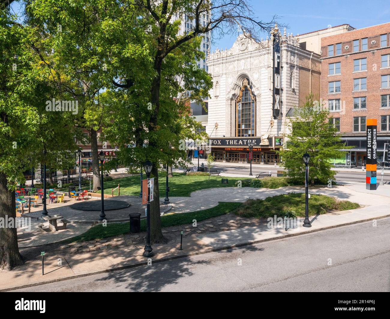 Strauss Park in Midtown St. Louis Stock Photo - Alamy