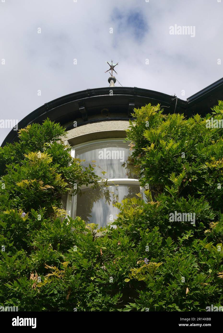Weather vane house hi-res stock photography and images - Alamy