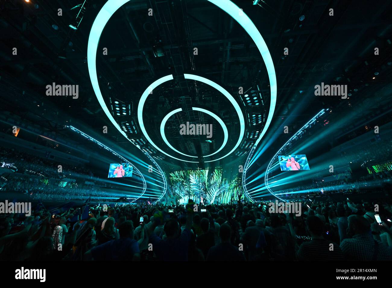 Liverpool, UK. 11th May, 2023. Diljá from Iceland sings "Power" during ...