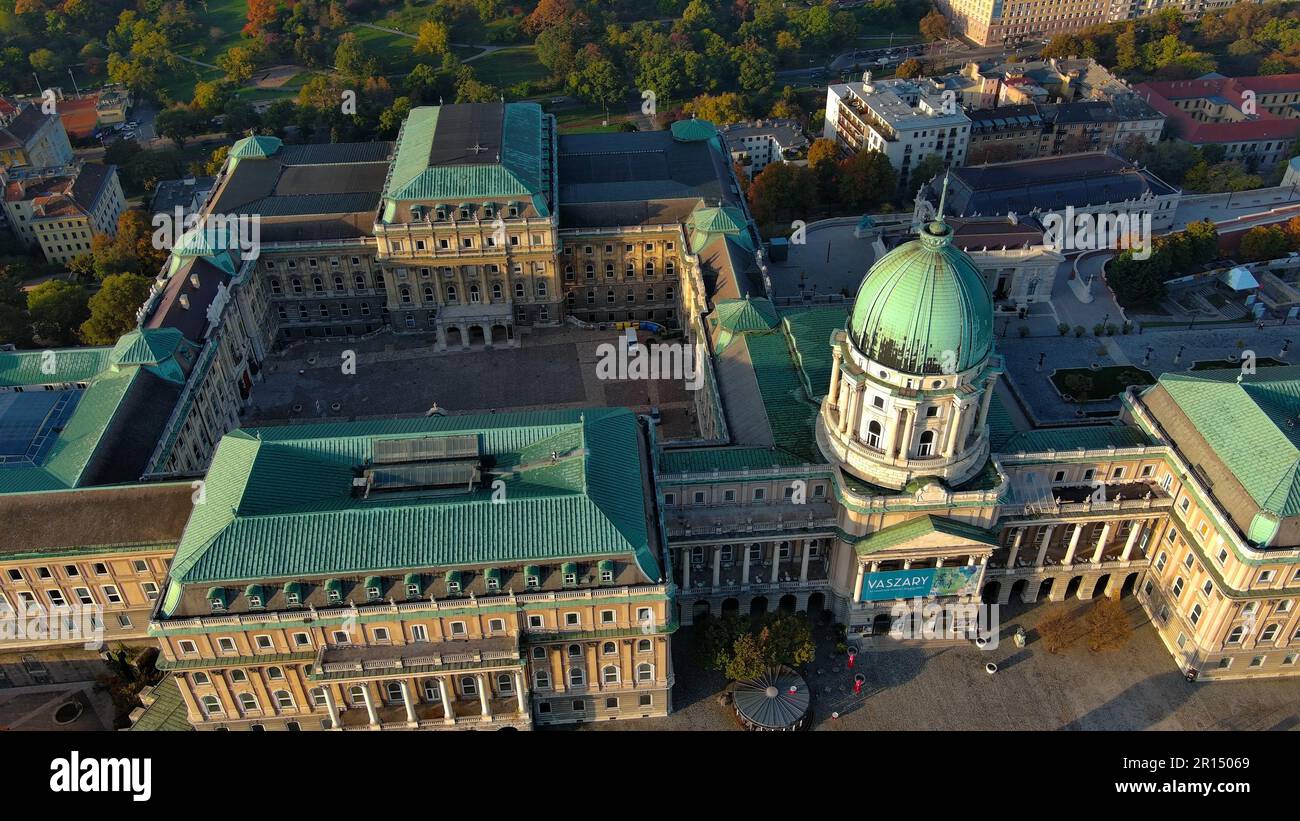 Aerial establishing shot royal palace hi-res stock photography and ...