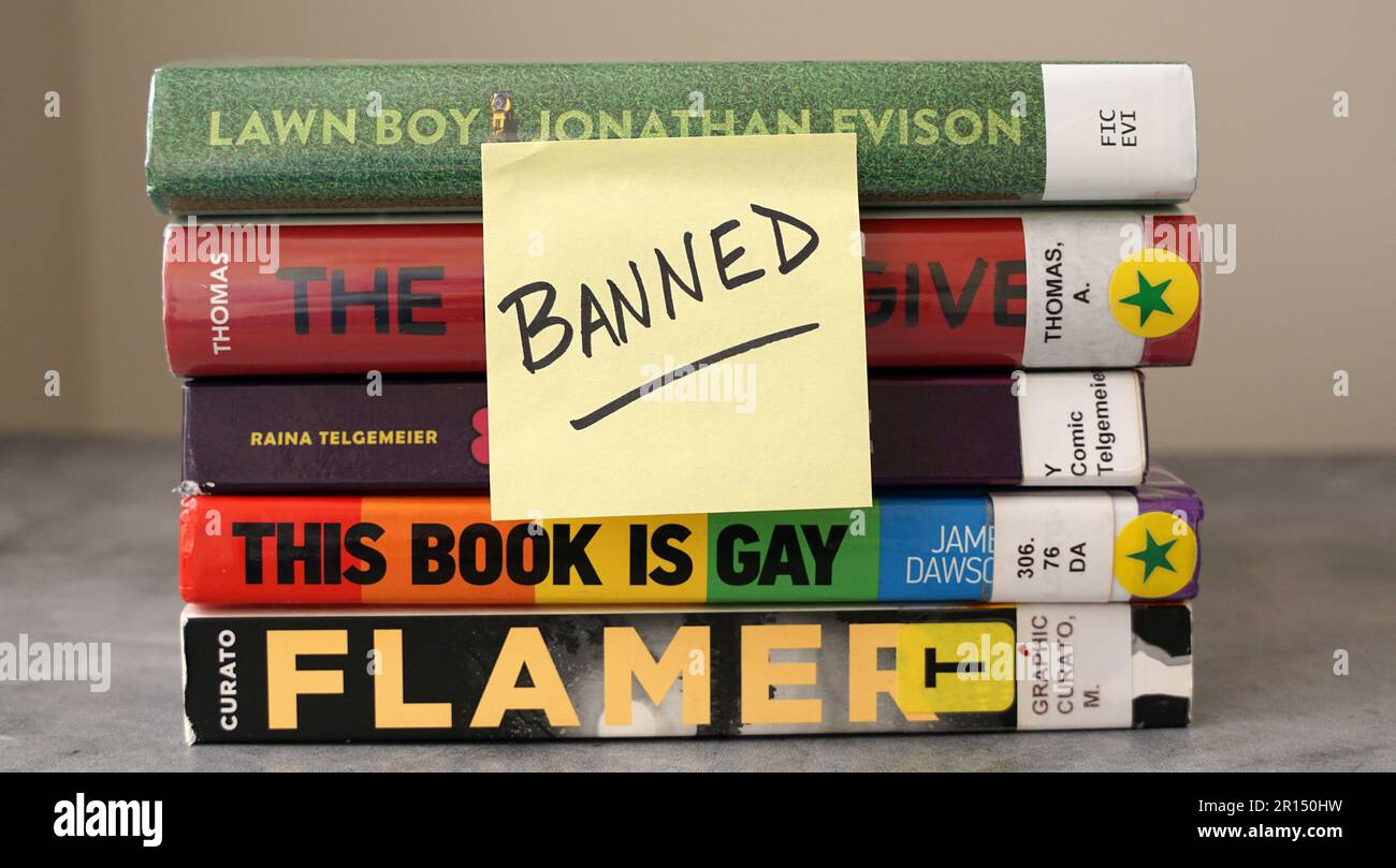 The hate u give hi-res stock photography and images - Alamy