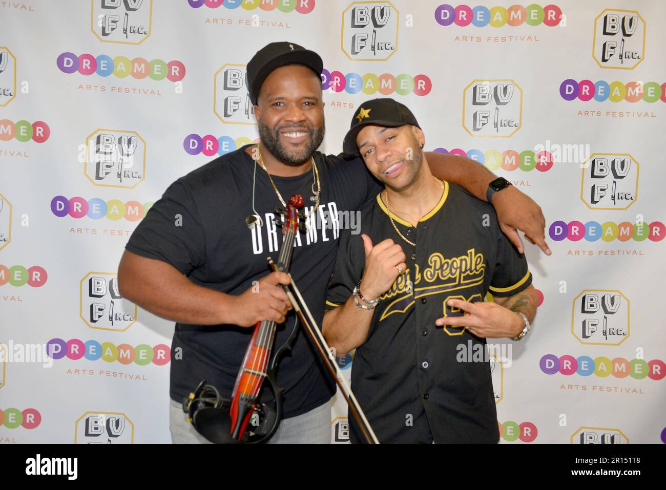 Alexander violin hi-res stock photography and images - Alamy