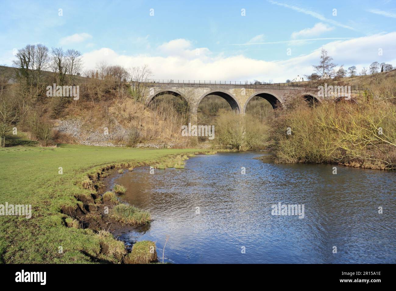 Monsal Head viaduct and the River Wye Peak District, Derbyshire ...
