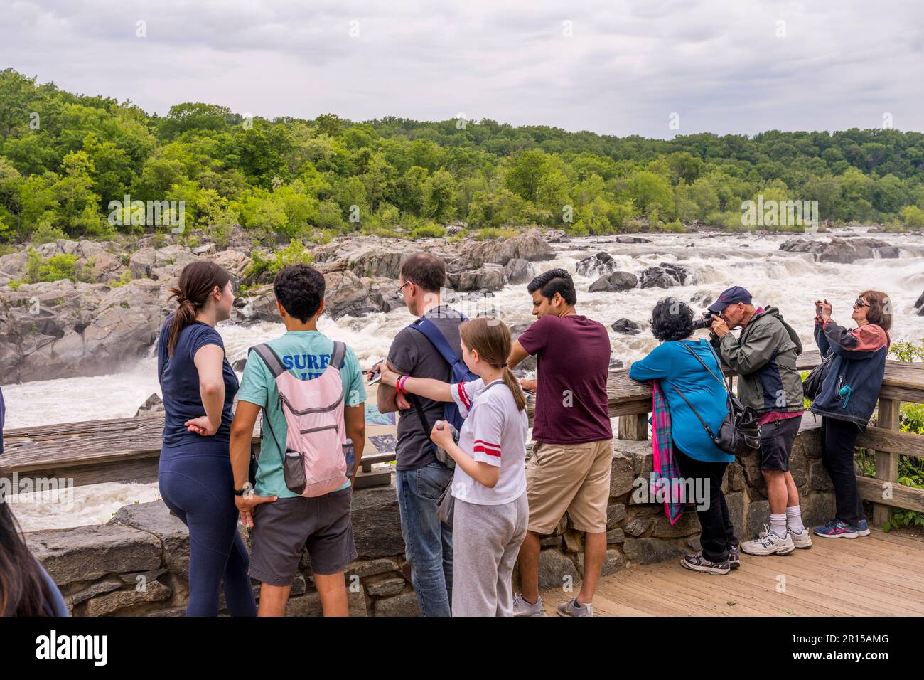 People viewing the Great Falls of the Potomac River from the Great ...