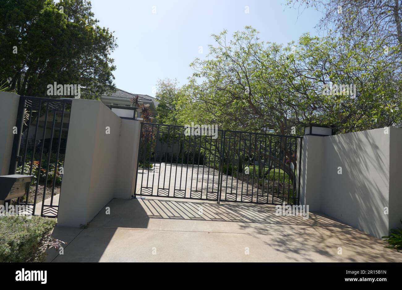 409 n bristol avenue hi-res stock photography and images - Alamy