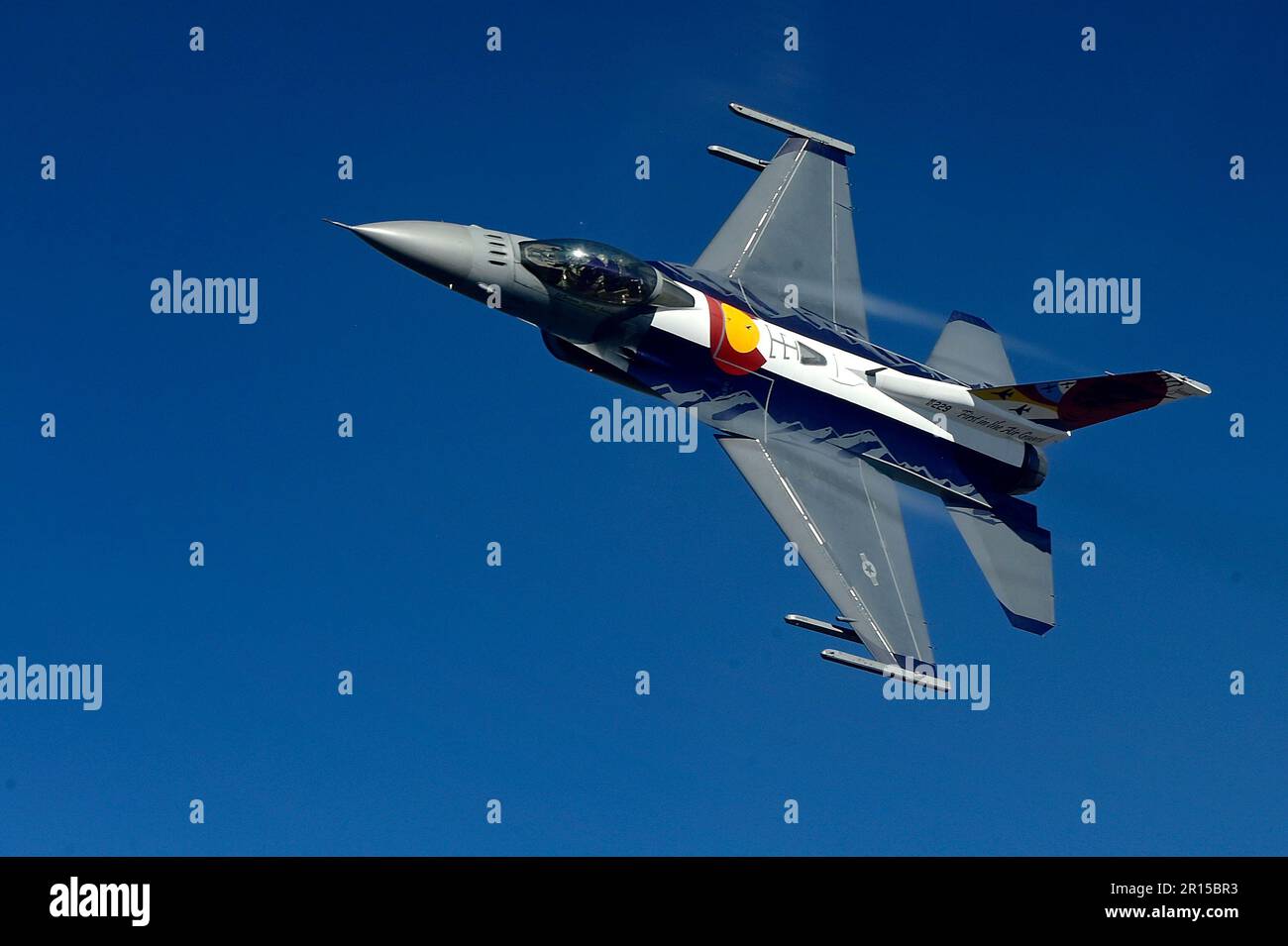 A U.S. Air Force F-16C Fighting Falcon, assigned to the 120th Fighter ...