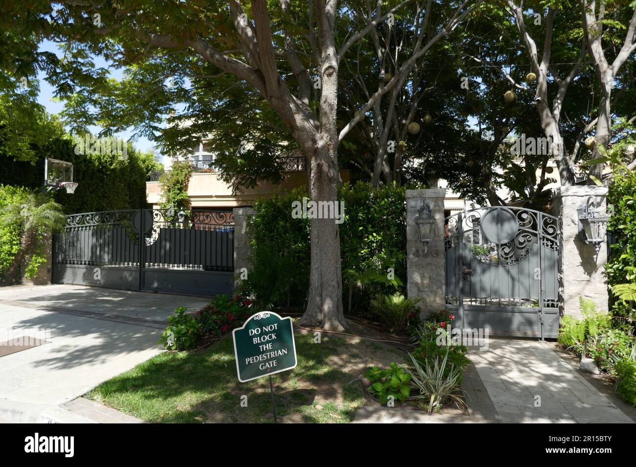 Los Angeles, California, USA 8th May 2023 Actress Joan Crawford, Actor ...