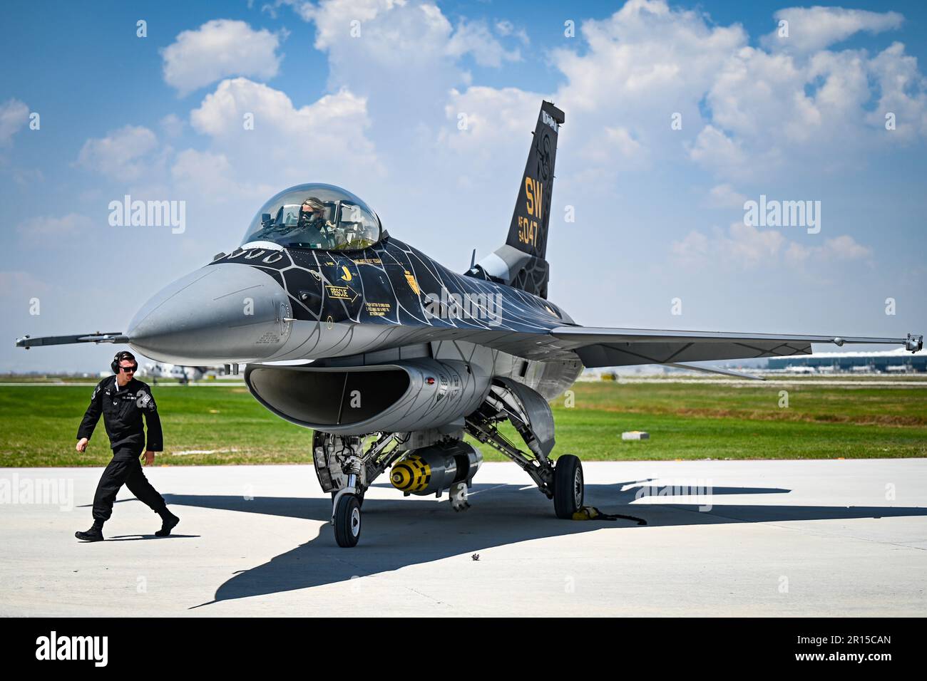 U.S. Air Force Senior Airman Carter Pals, F-16 Viper Demonstration Team ...