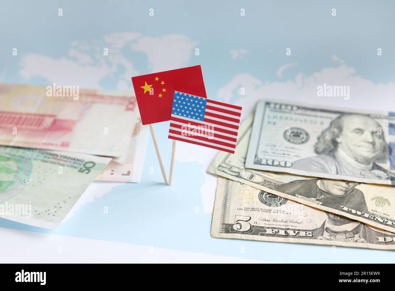 Banknotes world map hi-res stock photography and images - Alamy