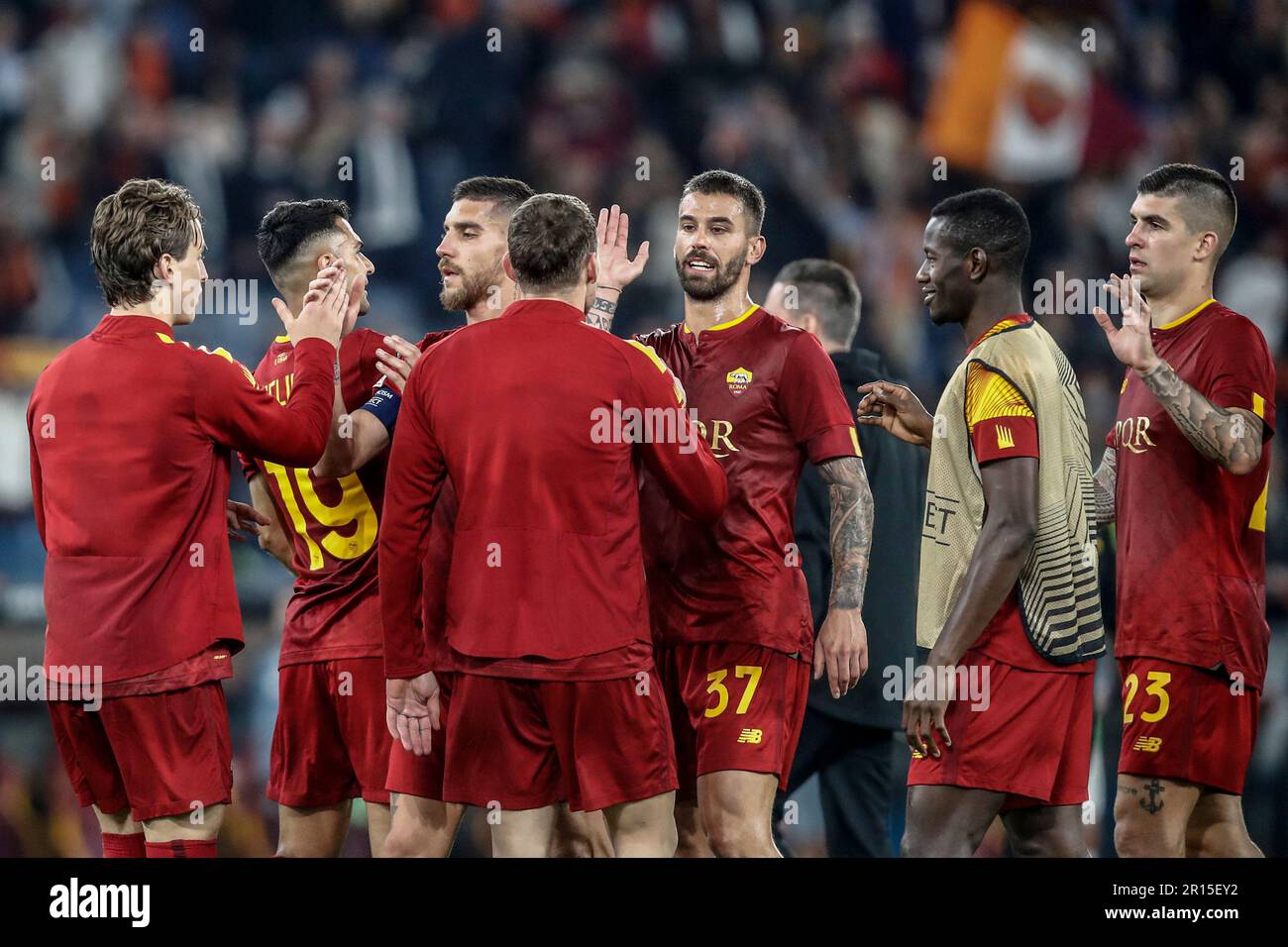 Rome, Italy. 11th May, 2023. AS Roma players congratulates at the end ...