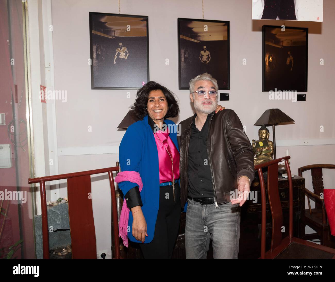 Un marchand, Un artiste | Marc Karwaser by Galerie Cristo Stock Photo ...