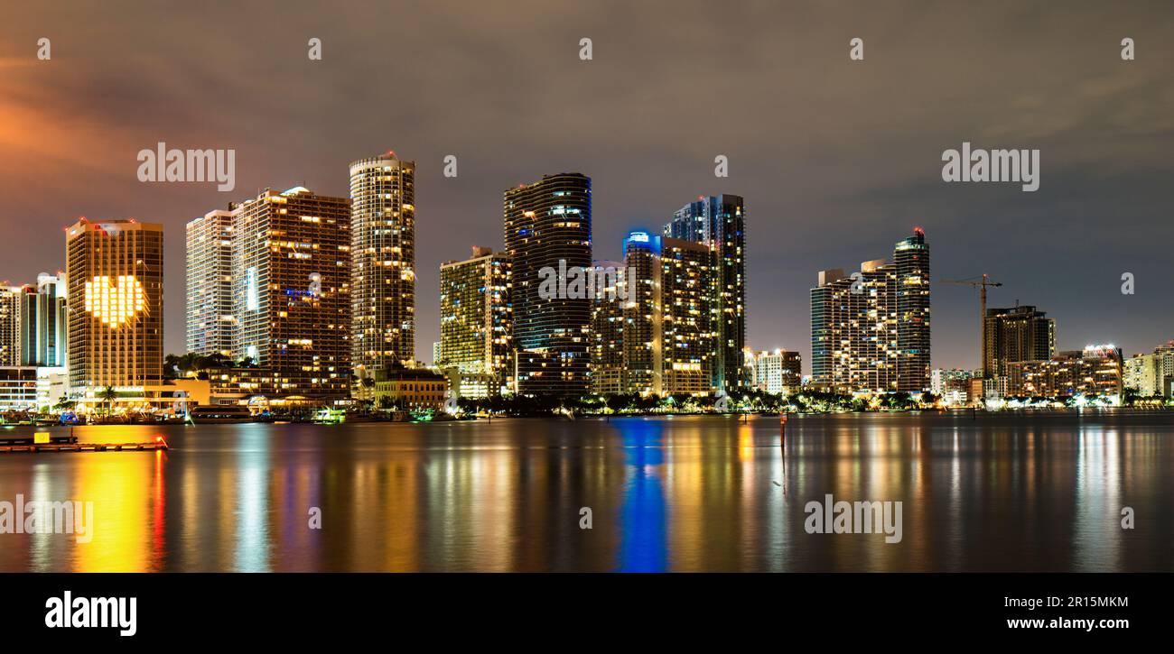 Miami skyline. Miami Florida, sunset panorama with colorful illuminated ...
