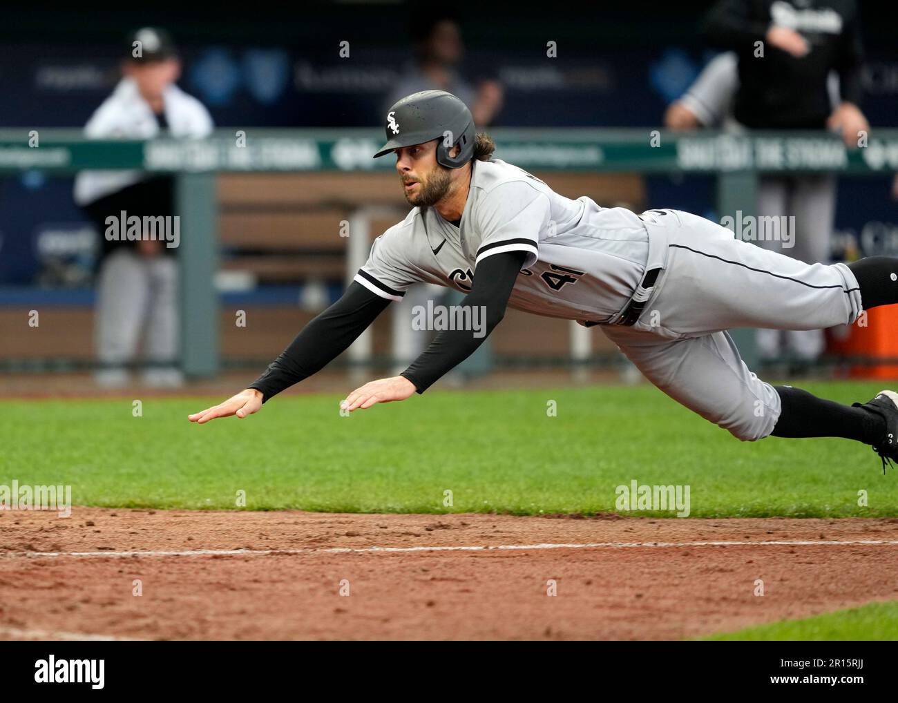 Kansas City, US, MAY 11, 2023: Minnesota Twins starting pitcher Joe Ryan (41) scores to tie the ...