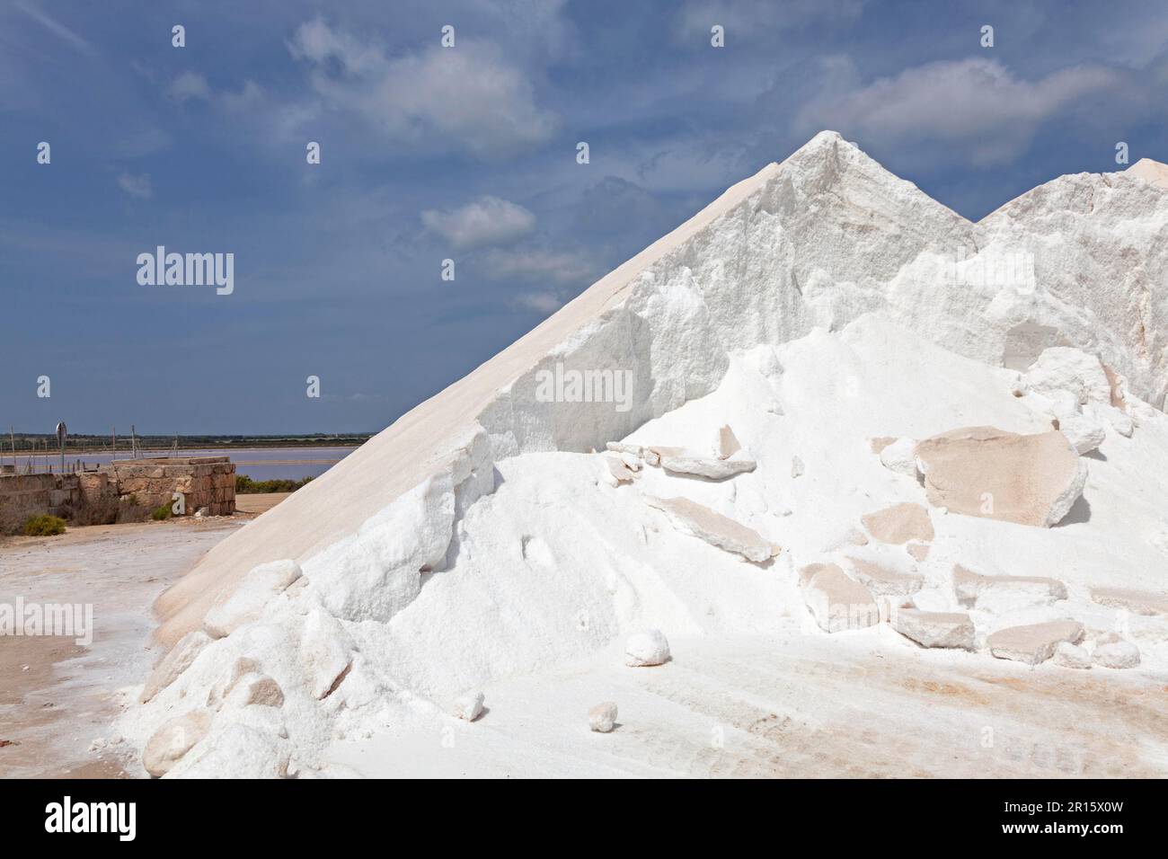 Sea salt production on Majorca Stock Photo - Alamy