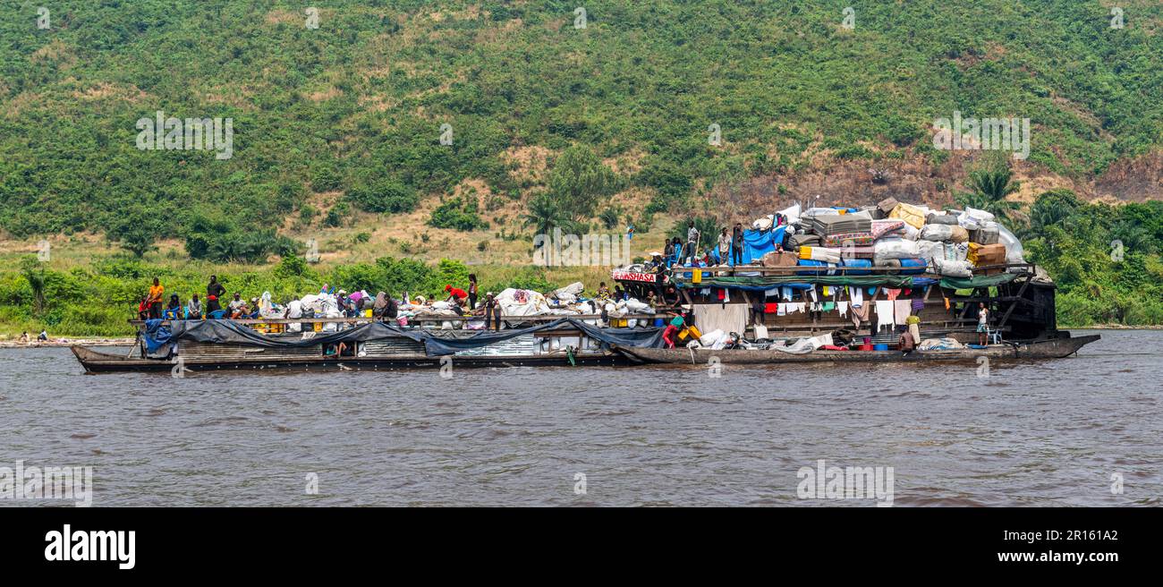 Overloaded riverboat on the Congo river, DR Congo Stock Photo - Alamy