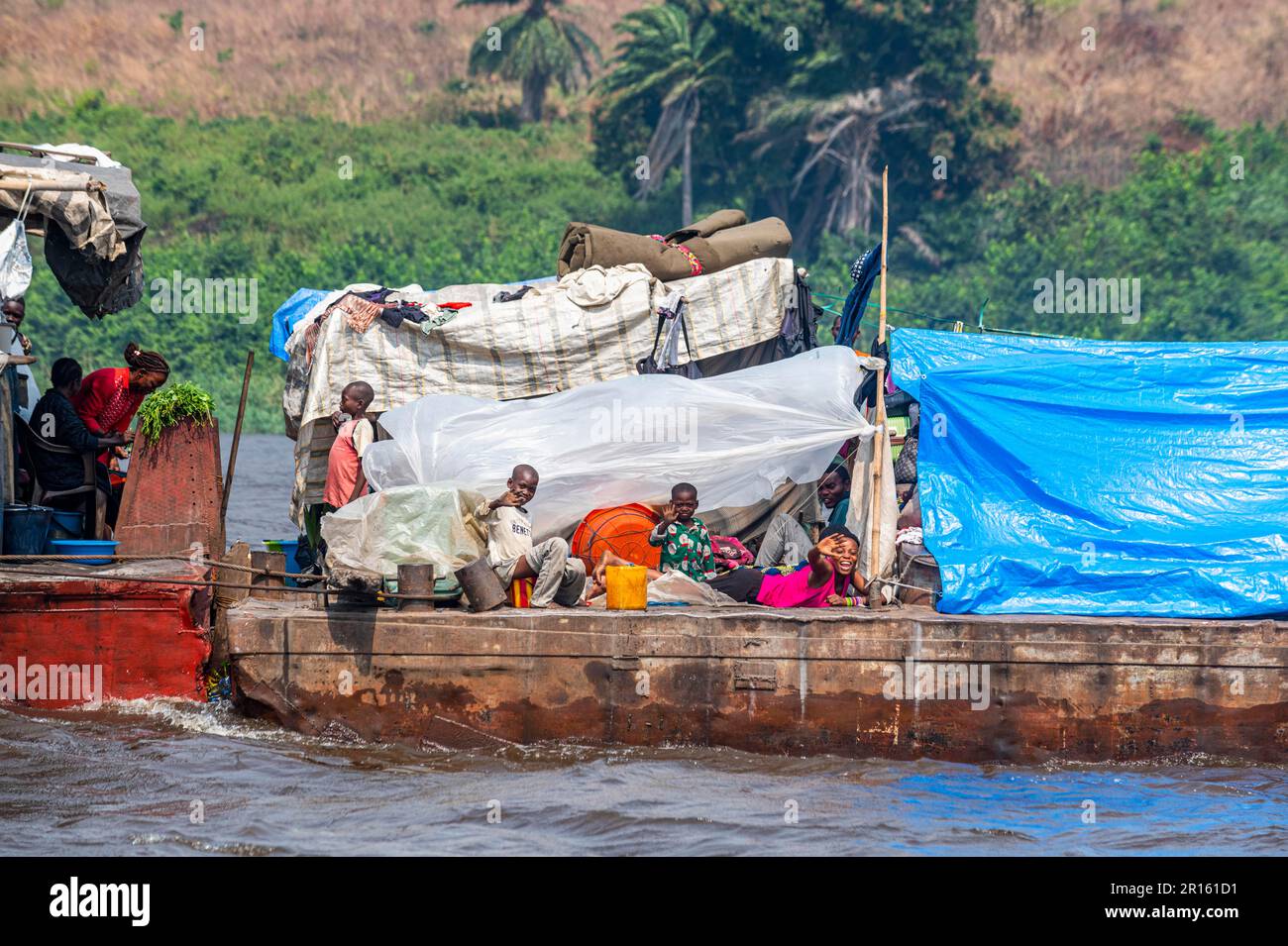 Overloaded riverboat on the Congo river, DR Congo Stock Photo - Alamy