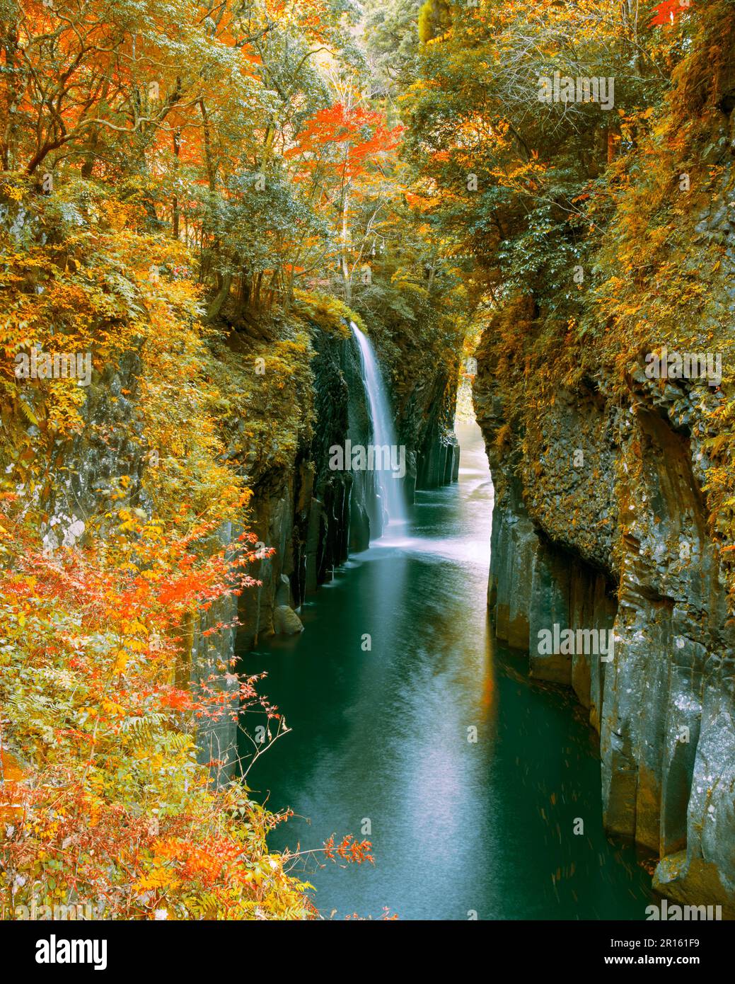 Manainotaki Waterfall of Takachiho Gorge Stock Photo - Alamy
