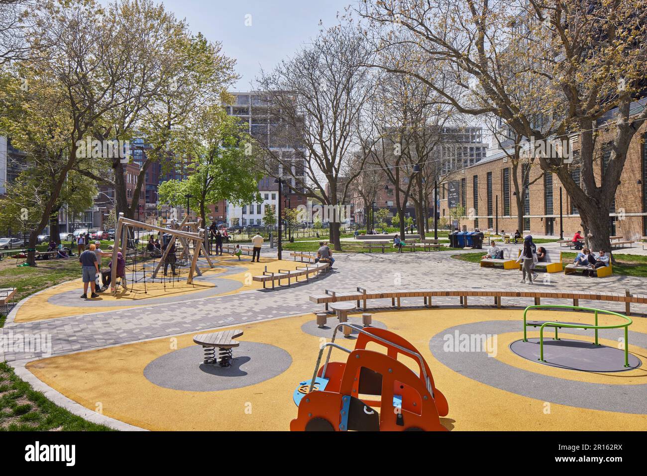 DTAH designed St. Andrews Playground Park in Toronto Stock Photo - Alamy