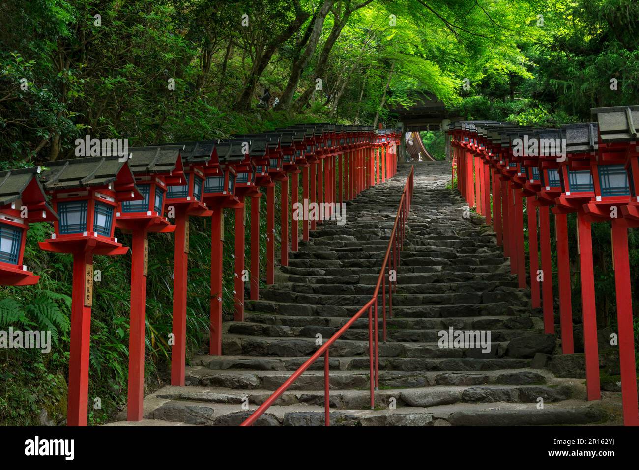 Kibune Shrine path with red painted lanterns Stock Photo - Alamy