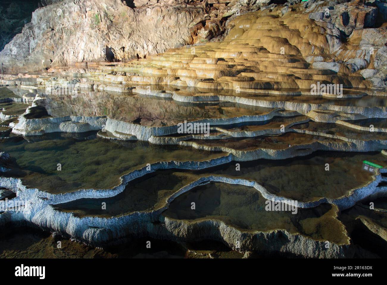 Rimstone cave hi-res stock photography and images - Alamy