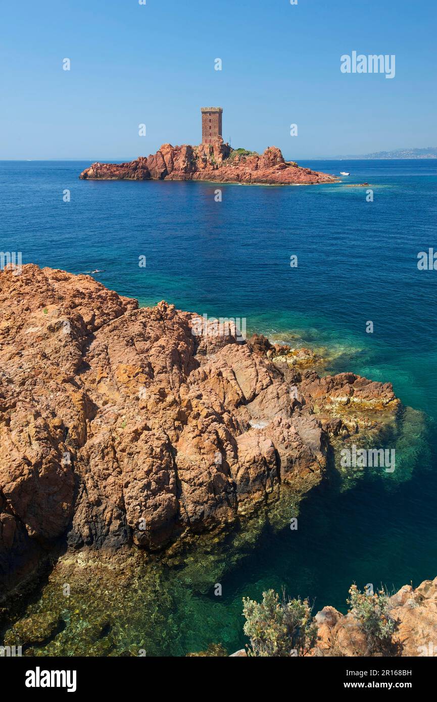Ile d'Or at the Corniche de l'Esterel, Esterel Mountains, French ...