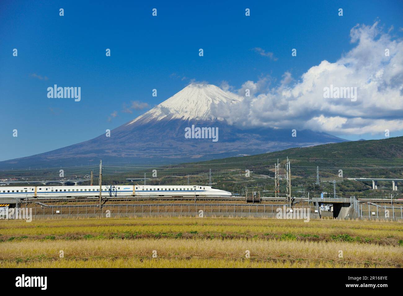 Mount Fuji and Shinkansen Stock Photo - Alamy