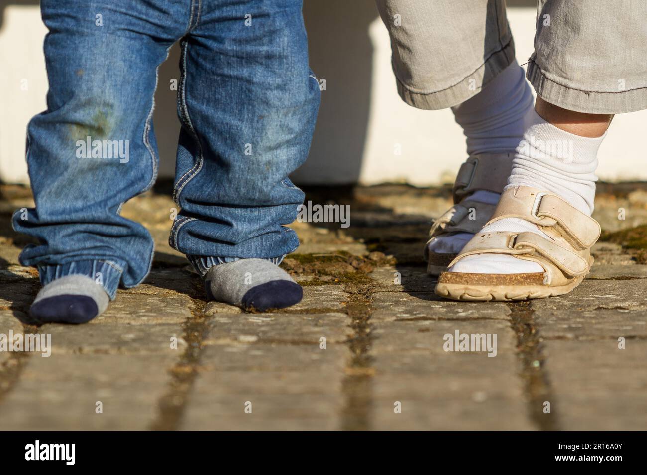 Barefoot child hi-res stock photography and images - Alamy