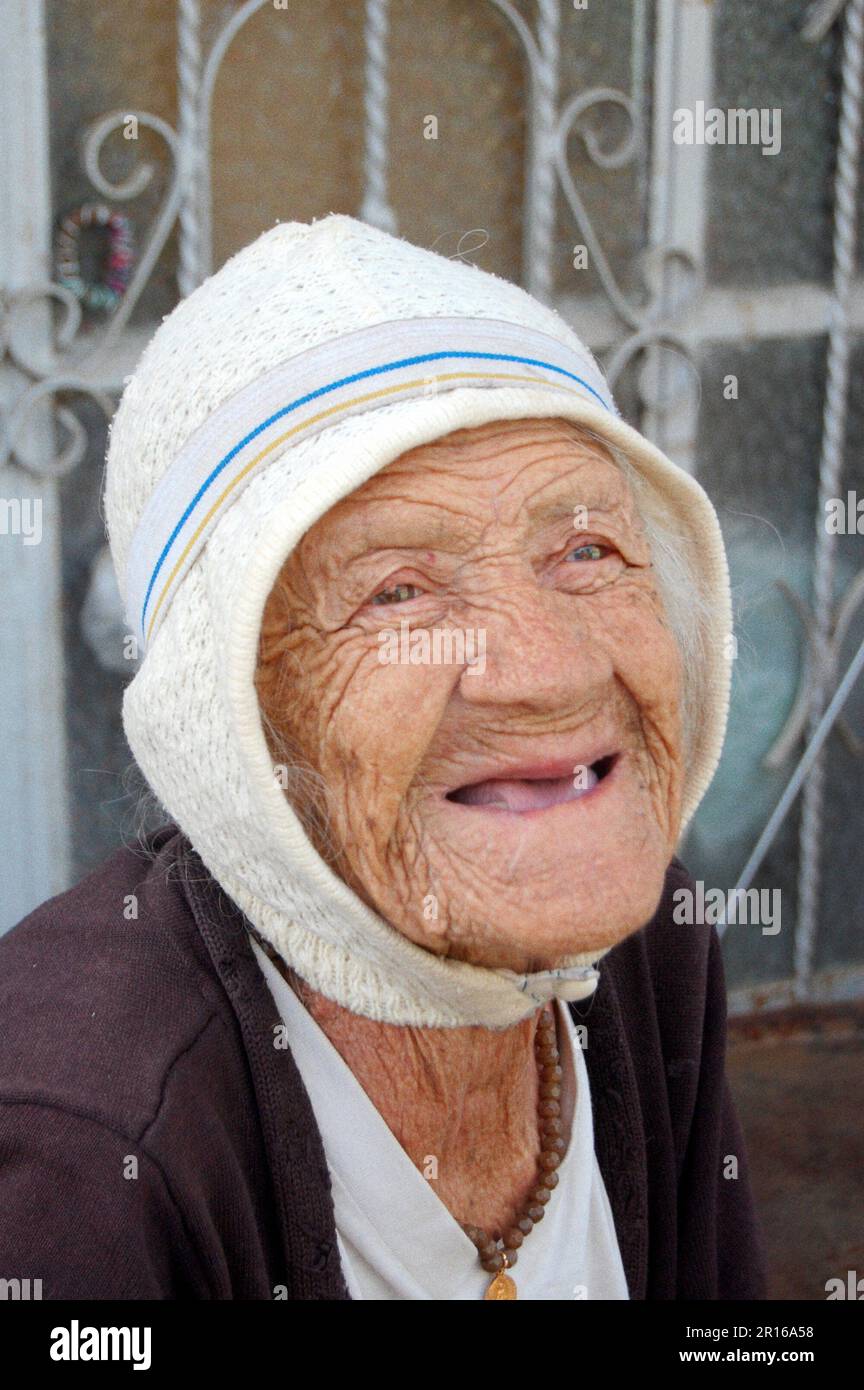 99 years old world hi-res stock photography and images - Alamy