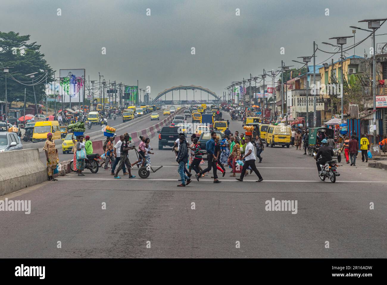 Traffic in Kinshasa, DR Congo Stock Photo - Alamy