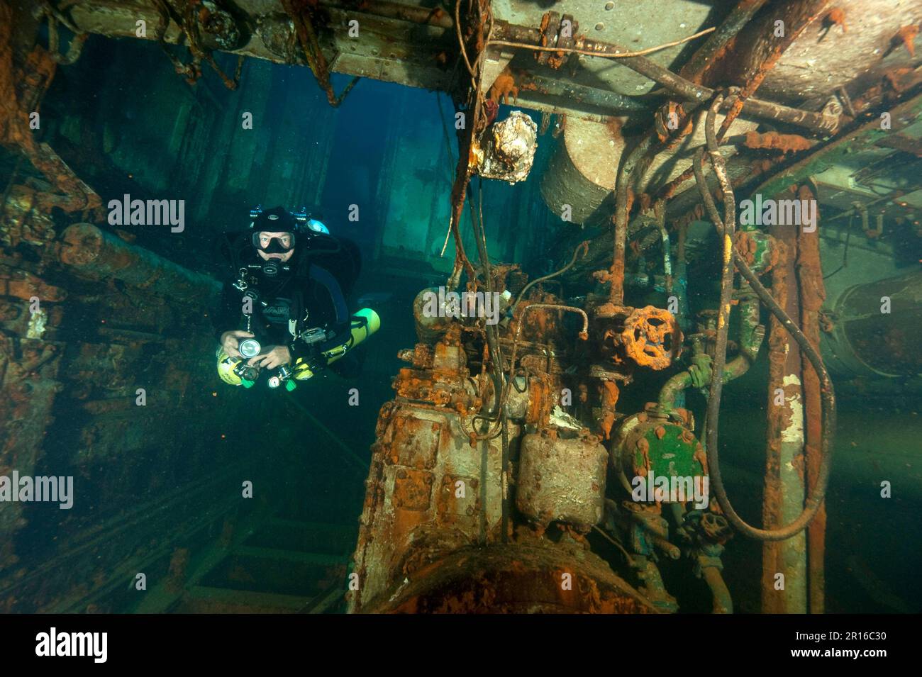 Tech diver in wreck, engine room, diesel engine, tech diving, technical ...
