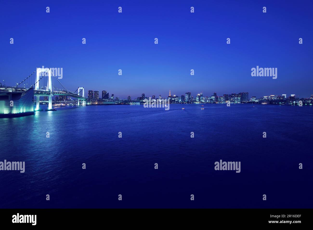 Tokyo world trade centre hi-res stock photography and images - Alamy