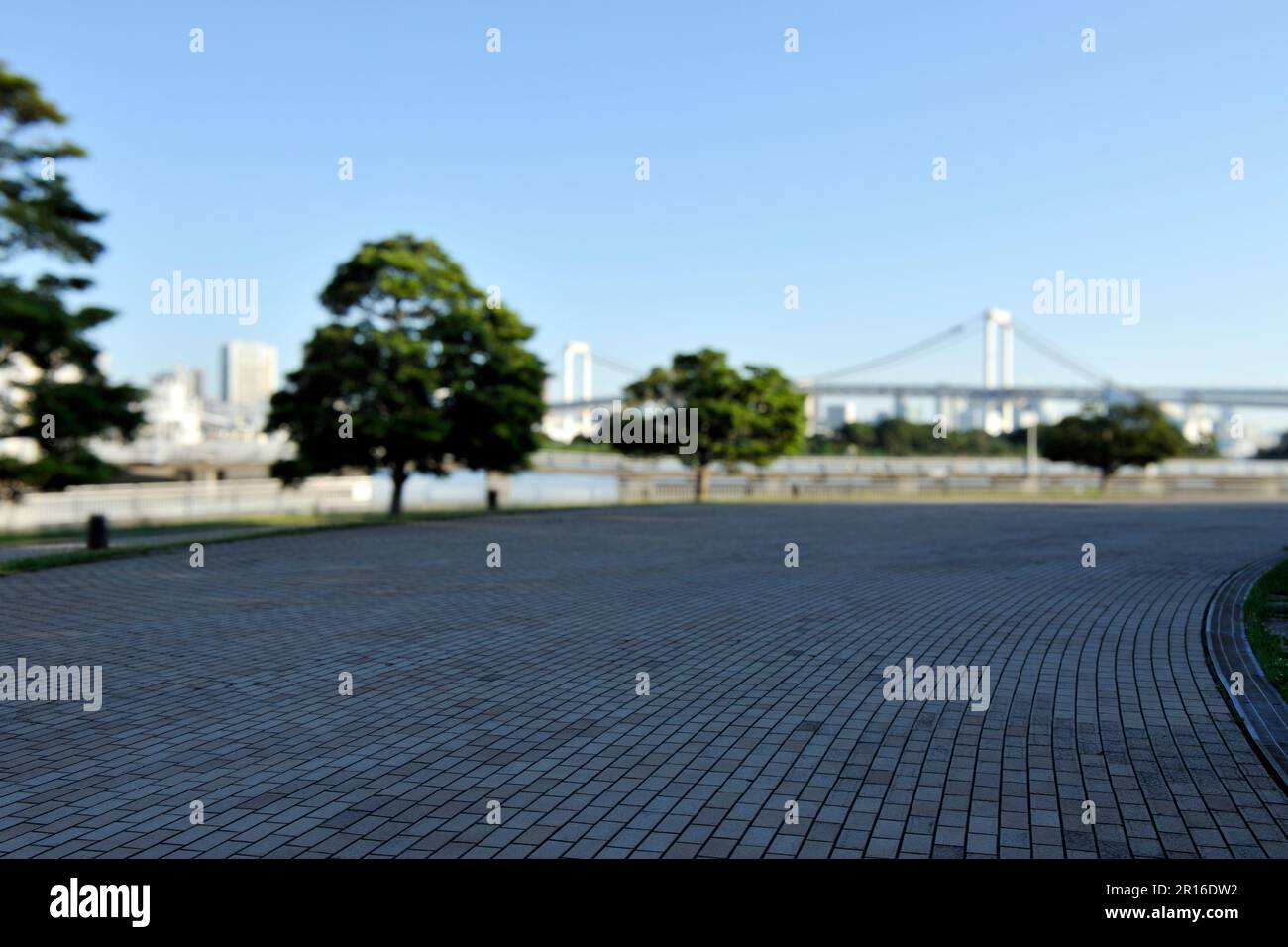 Tokyo rainbow bridge promenade hi-res stock photography and images - Alamy