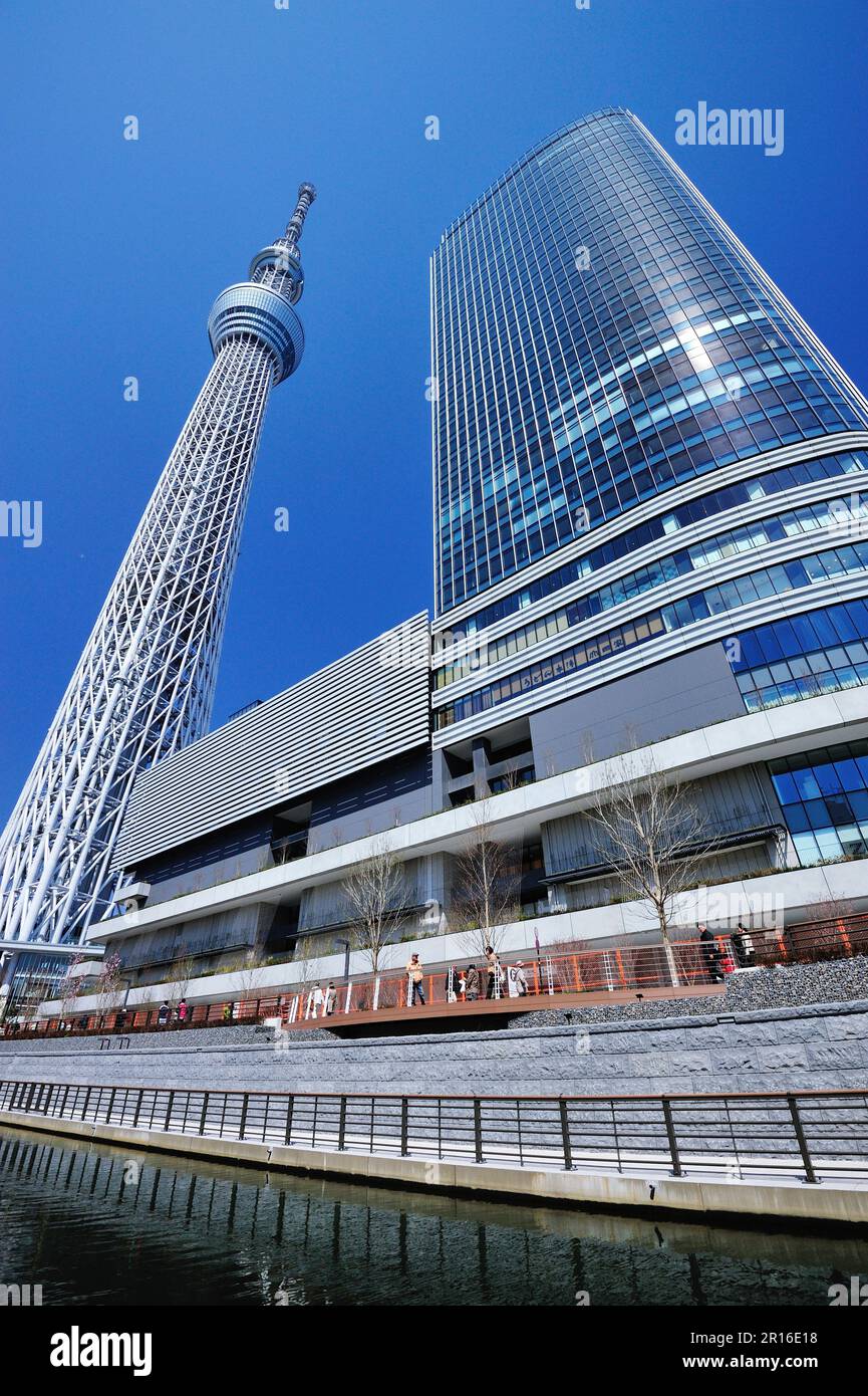 Tokyo Sky Tree viewed from Keisei Hashimoto Stock Photo - Alamy