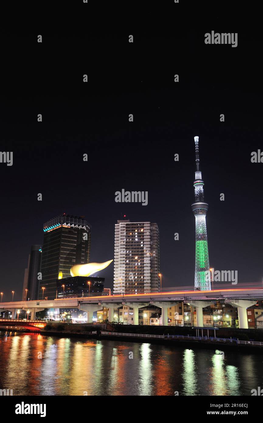 Tokyo sky tree “white tree” from Komagata bridge Stock Photo - Alamy