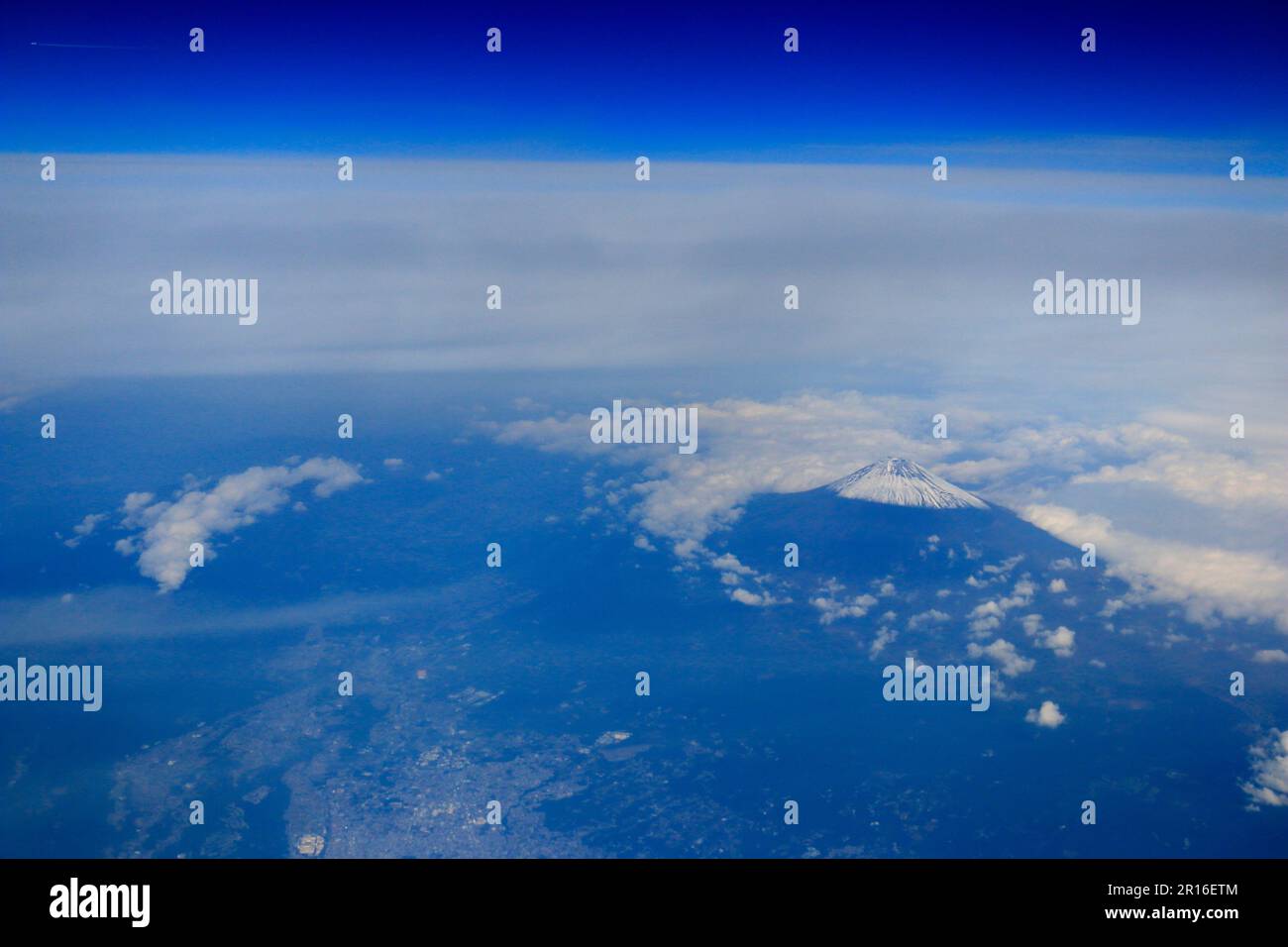 Aerial View of Mount Fuji Stock Photo - Alamy
