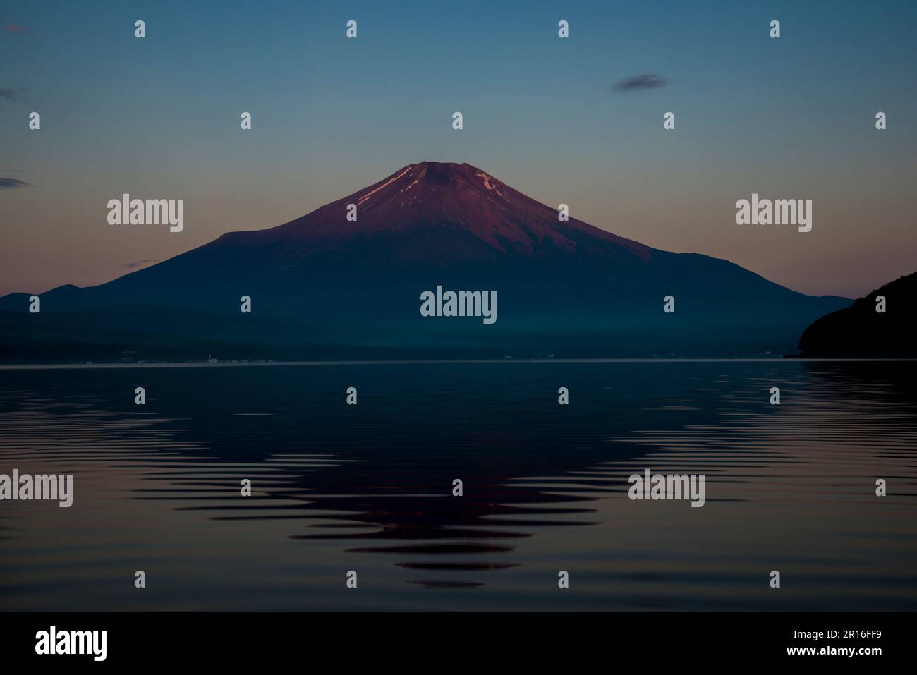 Mt Fuji Sunrise Stock Photo - Alamy