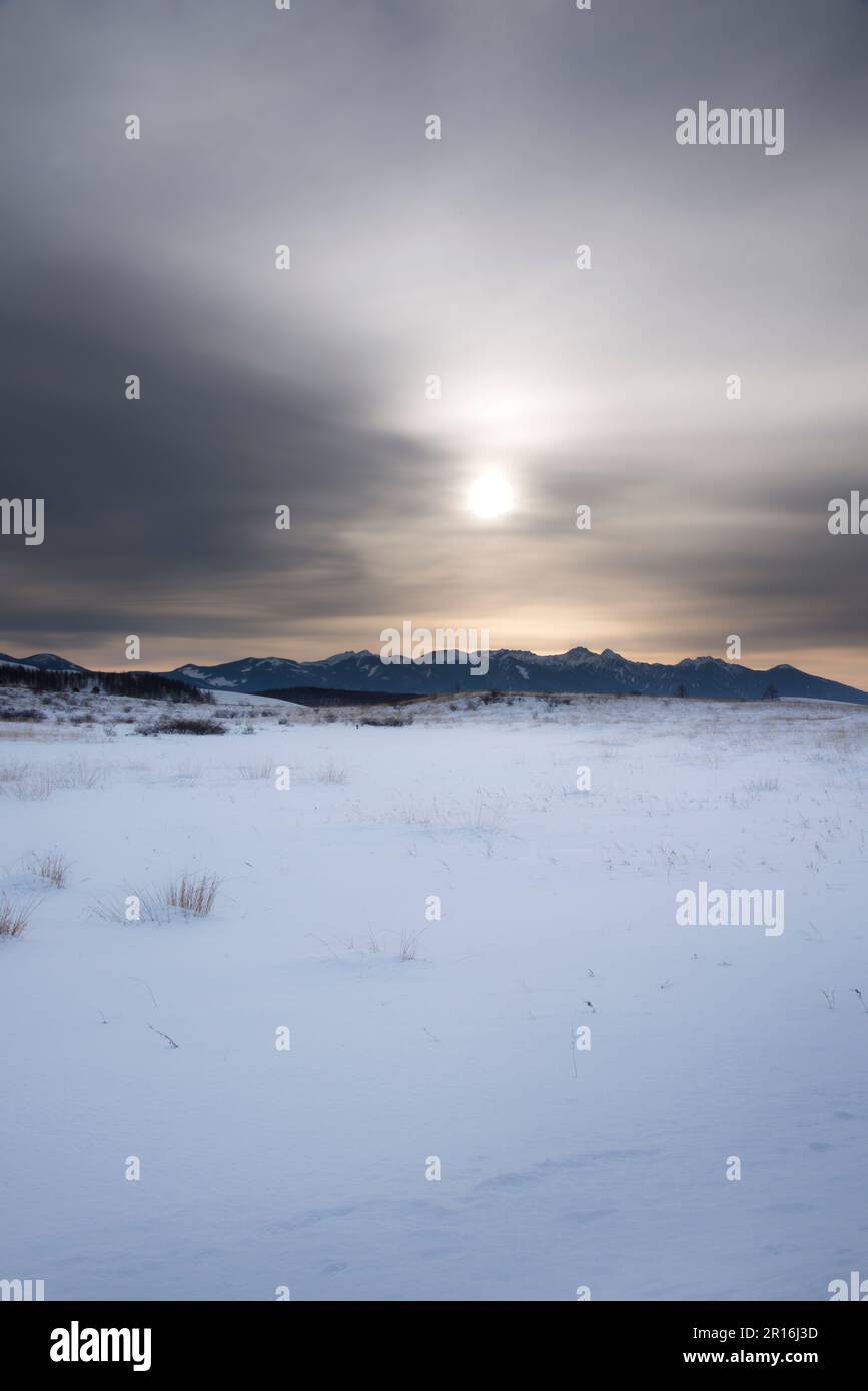 Snowfields at Kirigamine and the Southern Yatsugatake Volcanic Group ...