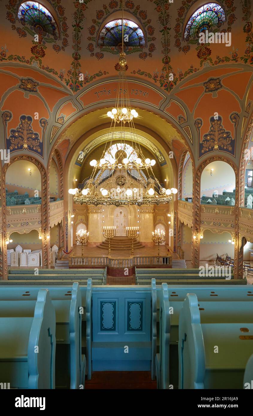 The Subotica Synagogue, the only Art Nouveau synagogue in the world ...