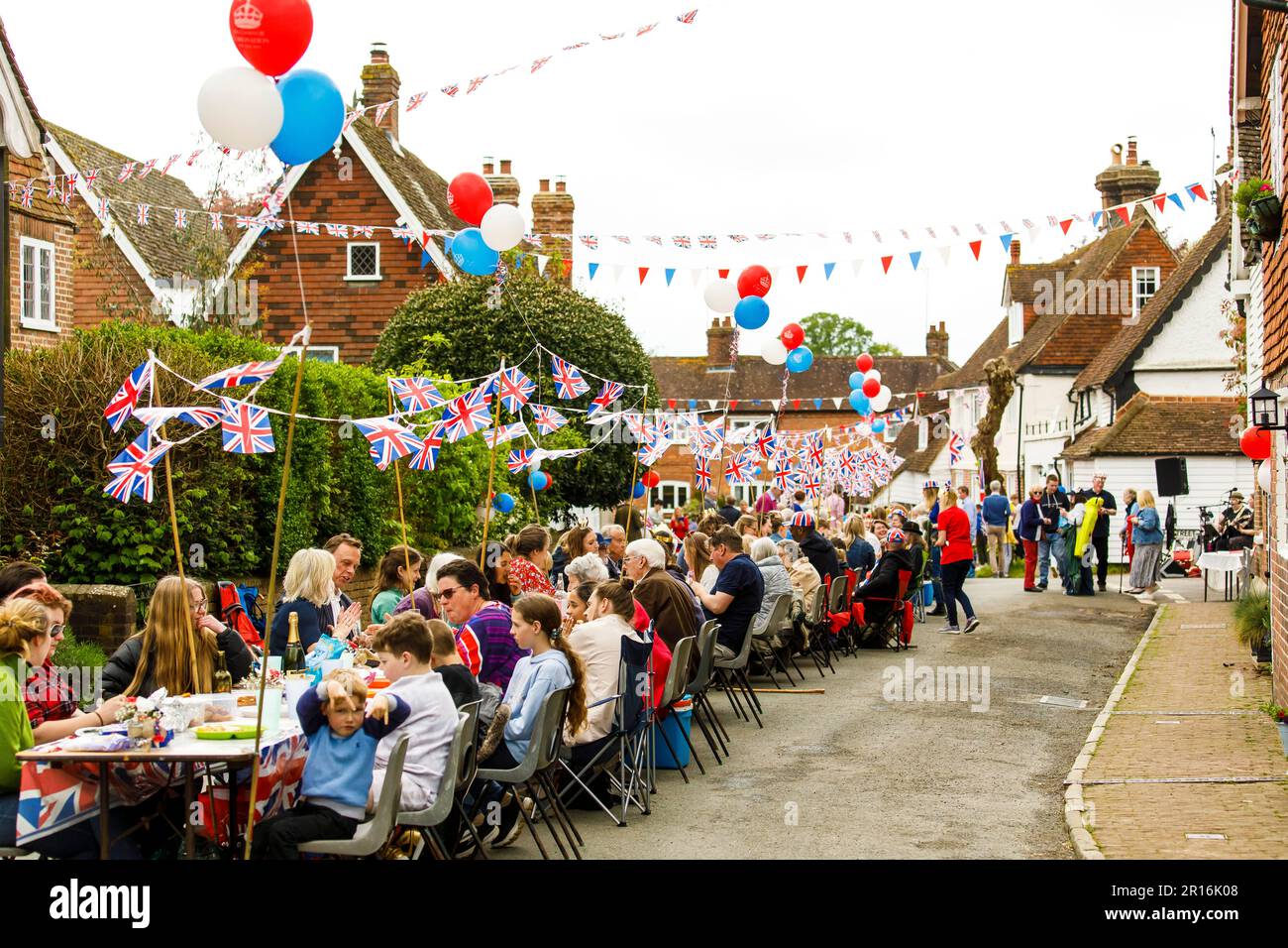 Village party coronation hi-res stock photography and images - Alamy