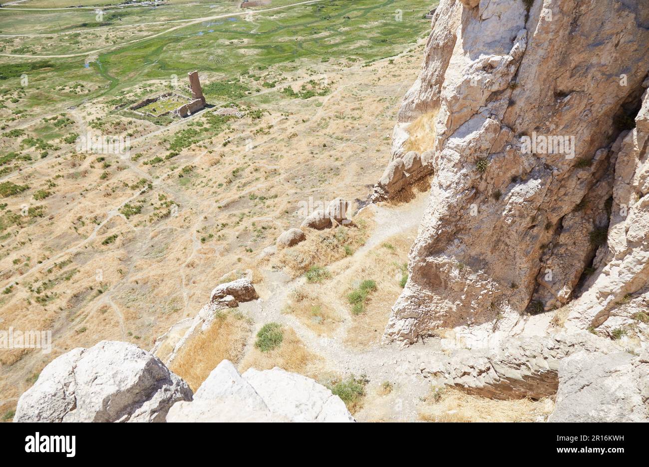 Urartu cuneiform hi-res stock photography and images - Alamy