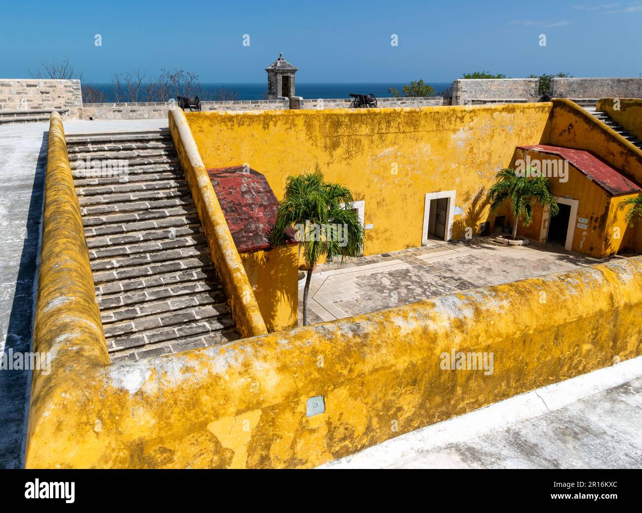 Spanish colonial military architecture, Fort San Jose el Alto, Campeche ...