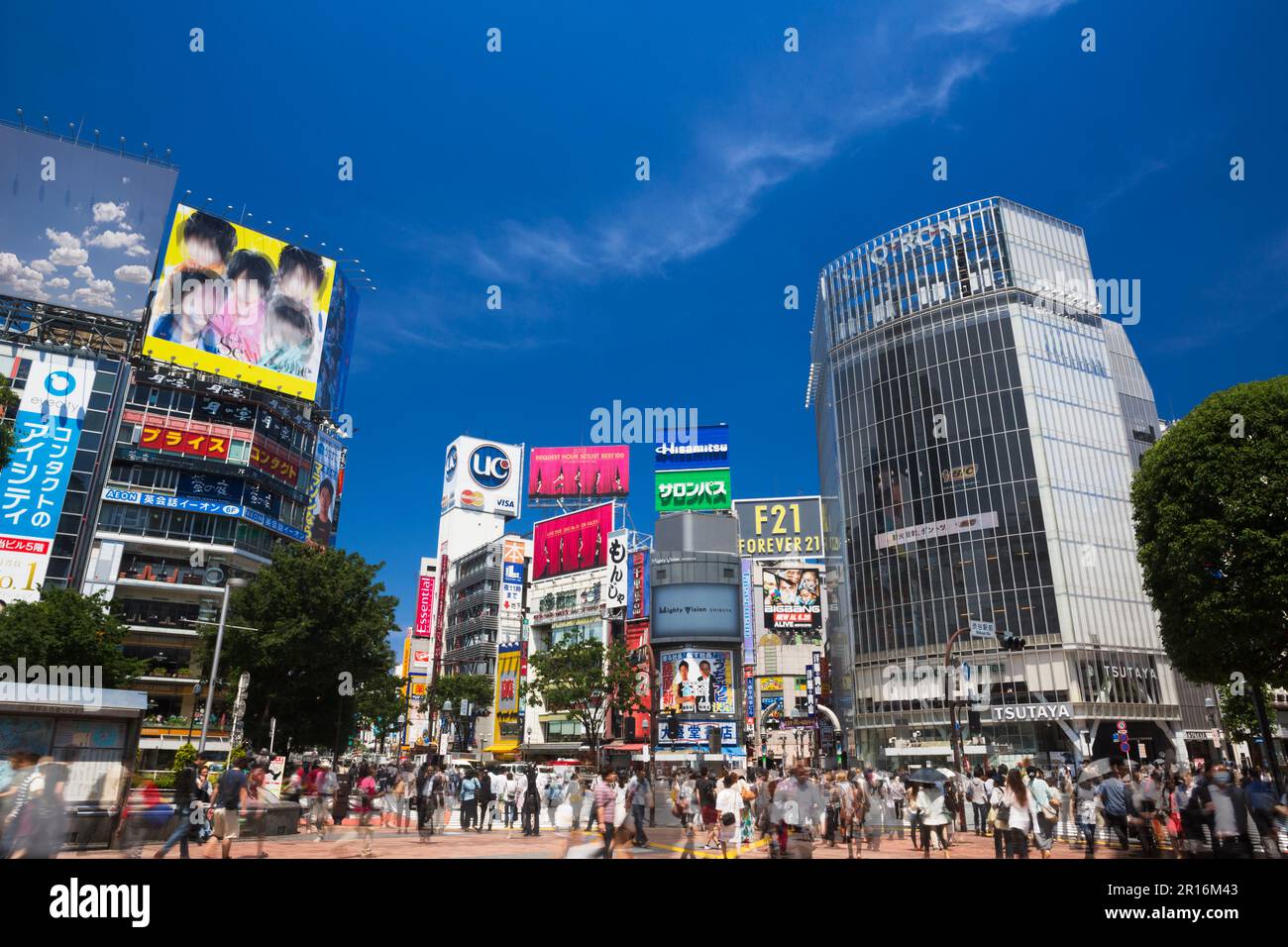 Shibuya scramble crossing Stock Photo - Alamy