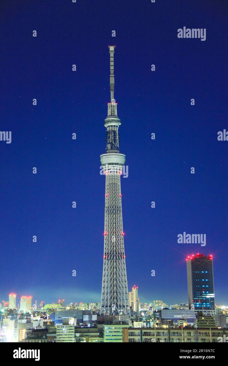 Tokyo Sky Tree at night Stock Photo - Alamy