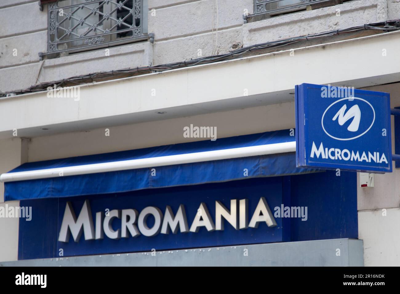 Bordeaux , Aquitaine France - 05 09 2023 : Micromania logo brand and ...