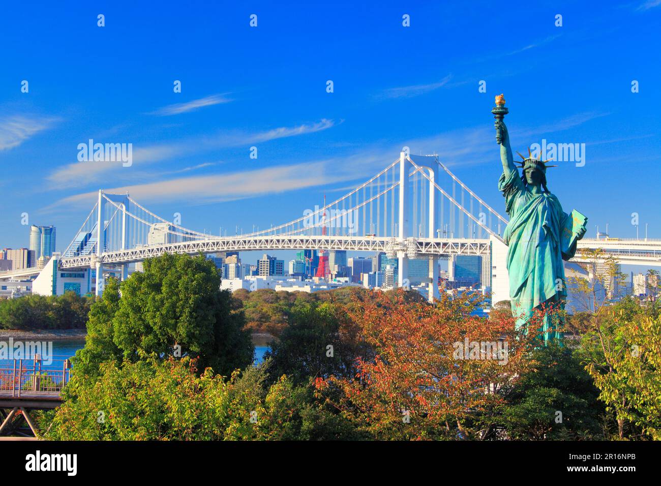 Statue of Liberty and Rainbow Bridge Stock Photo - Alamy