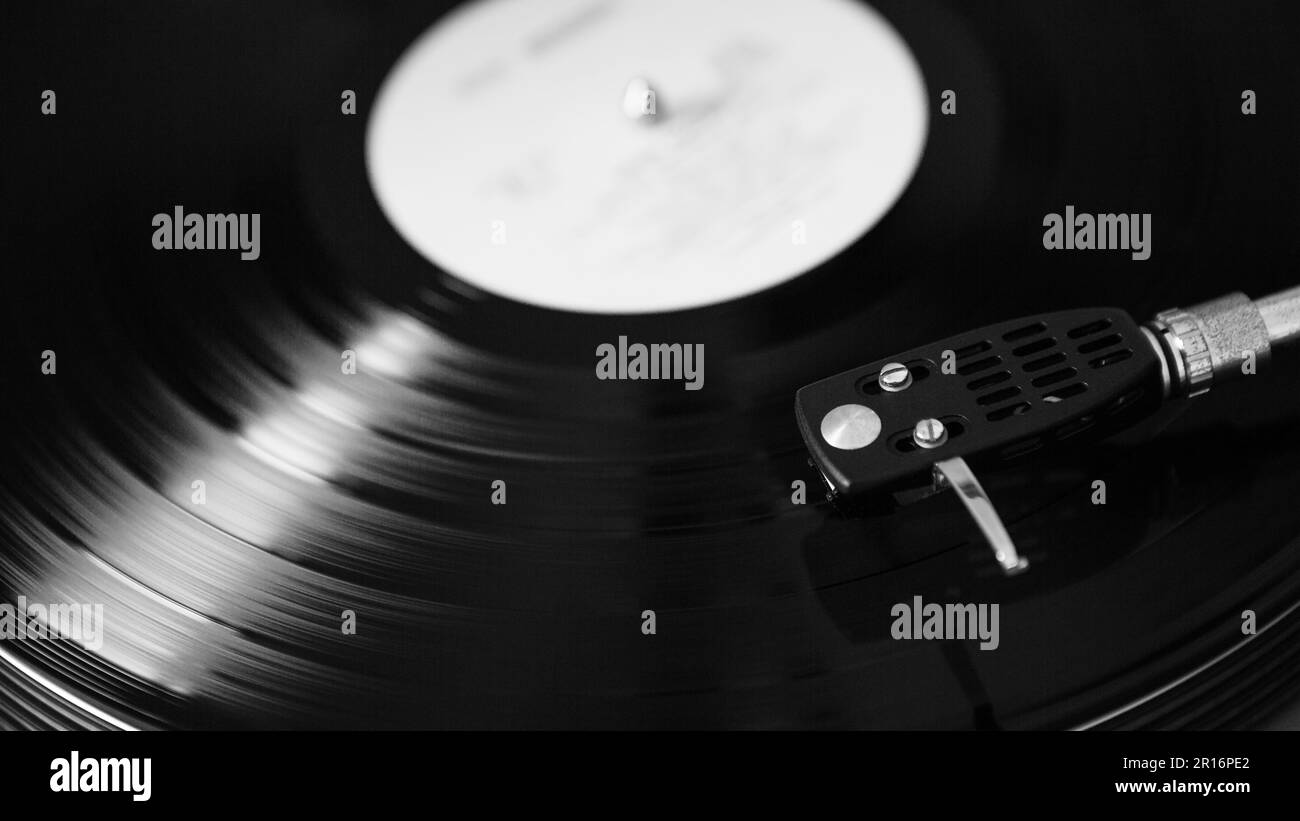 Vintage vinyl record player Black and White Stock Photos & Images - Alamy