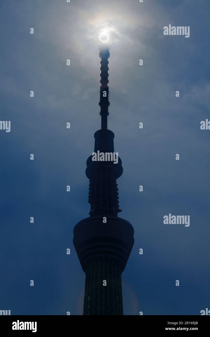 Annular solar eclipse 2012 hi-res stock photography and images - Alamy