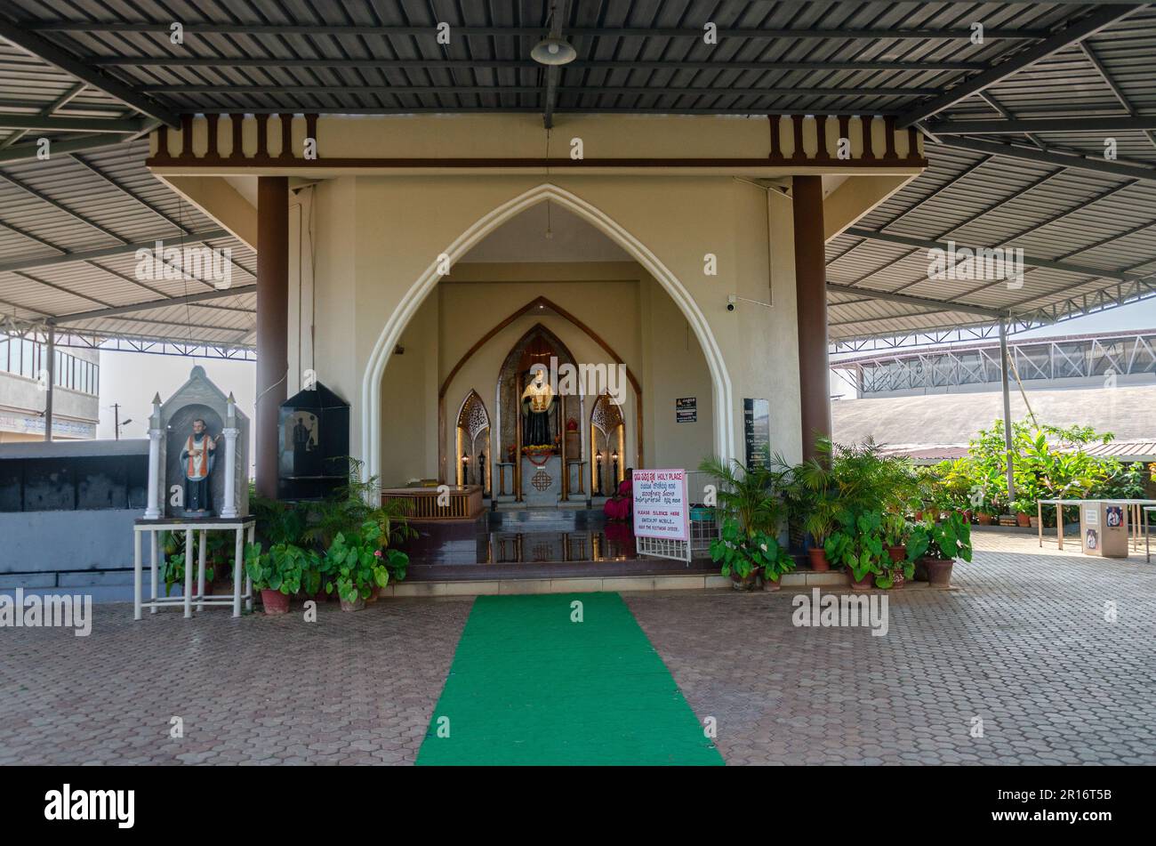 Joseph vaz hi-res stock photography and images - Alamy