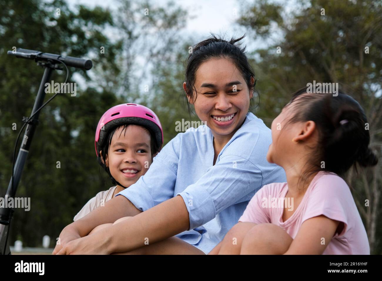 Mother and daughter school run hi-res stock photography and images - Alamy