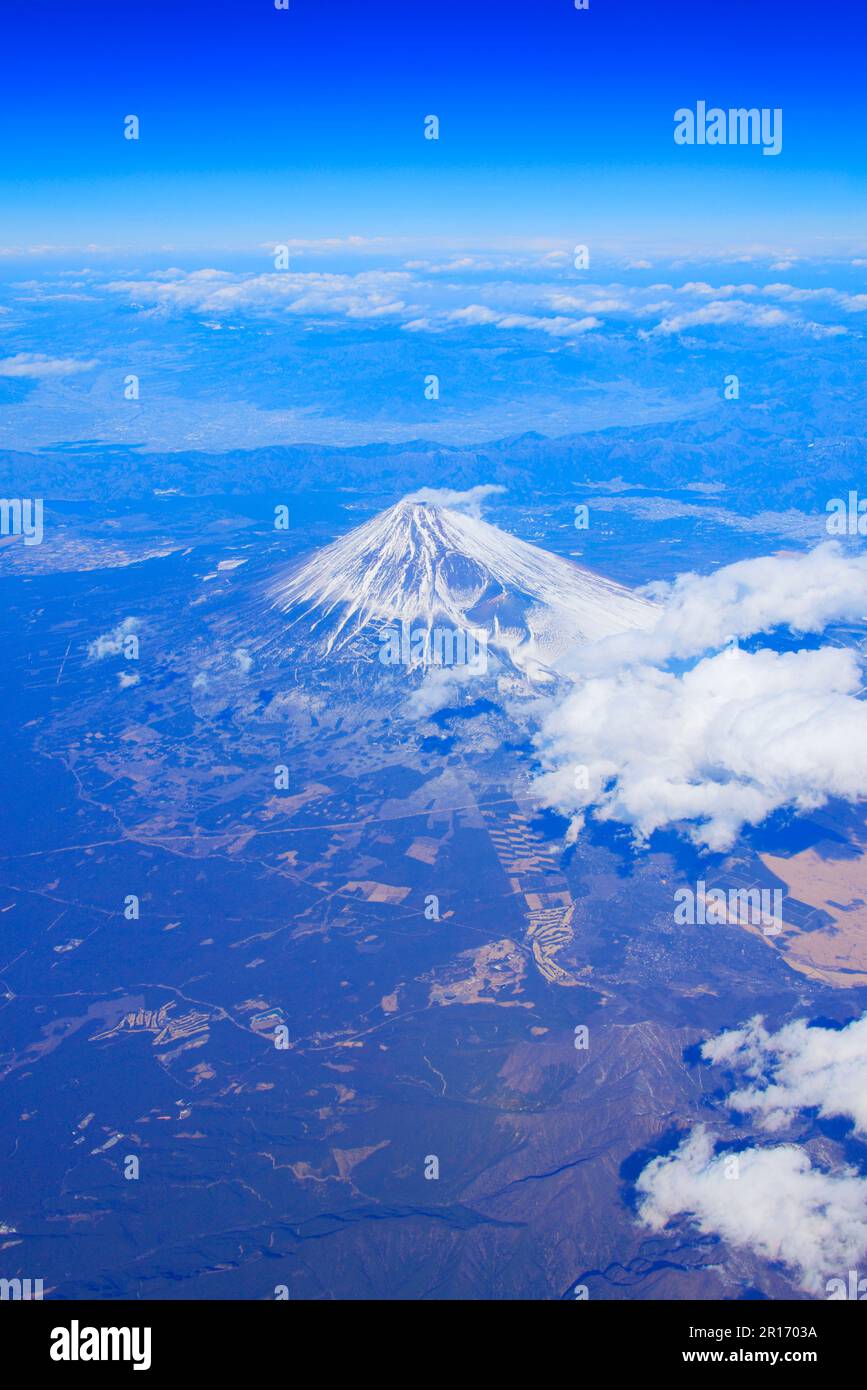 Mount fuji aerial view hi-res stock photography and images - Alamy